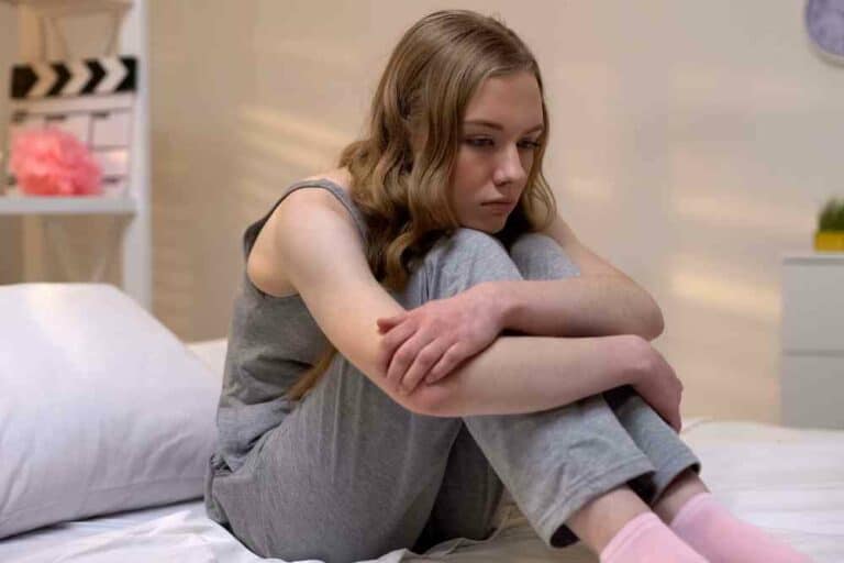 Anxiety And Depression In Adolescents And Teens | Tips & Help